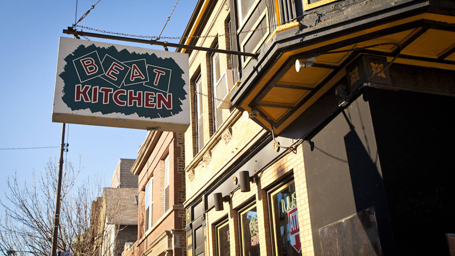 A guide to attractions and things to do in Roscoe Village