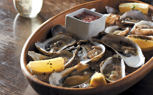 Chicago’s best bar food