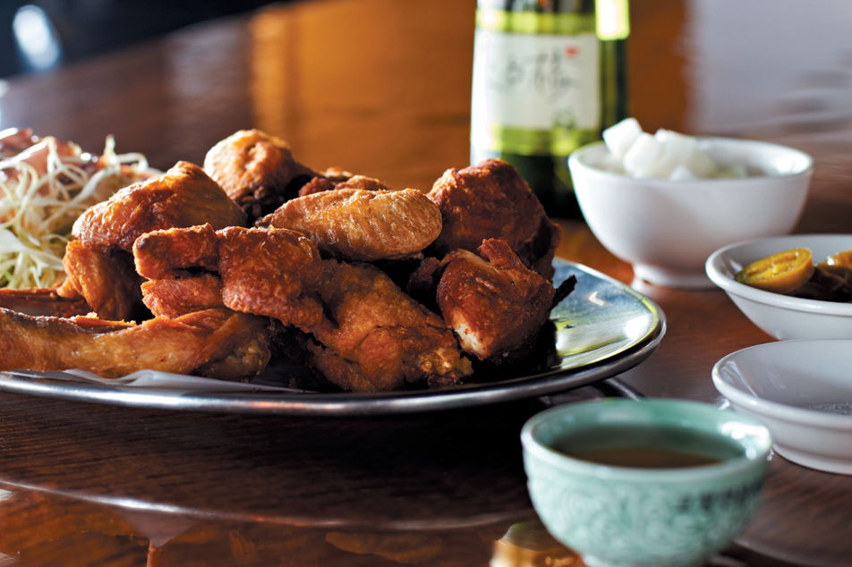 An all-you-can-eat wing fest returns to Chicago next weekend