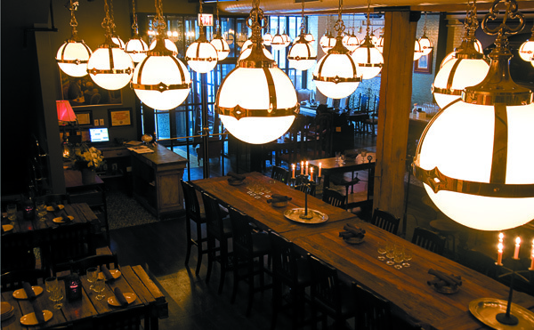 Hubbard Inn opens in River North