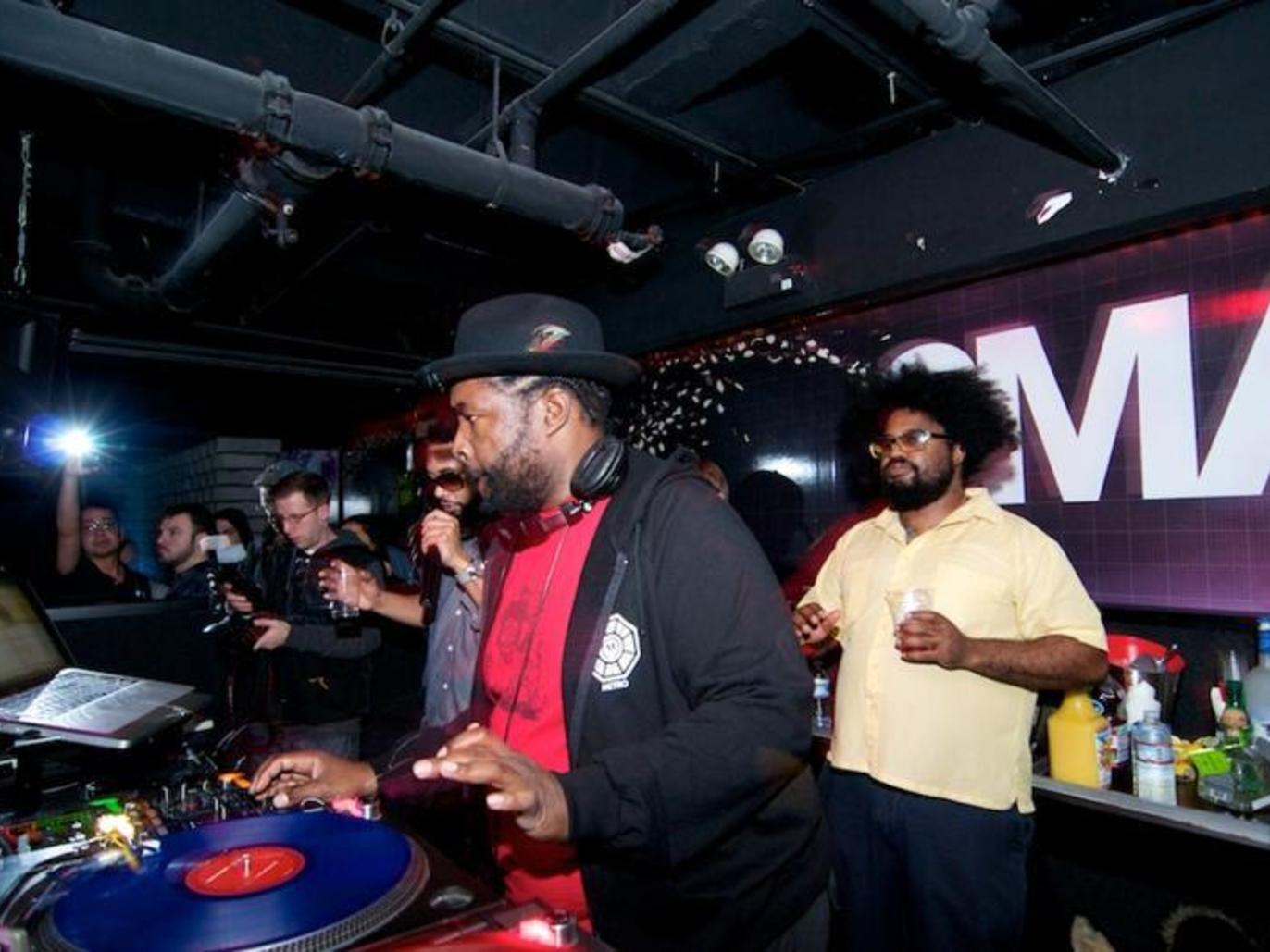 17 Wrigleyville Bars Where You Can Watch the Cubs Play