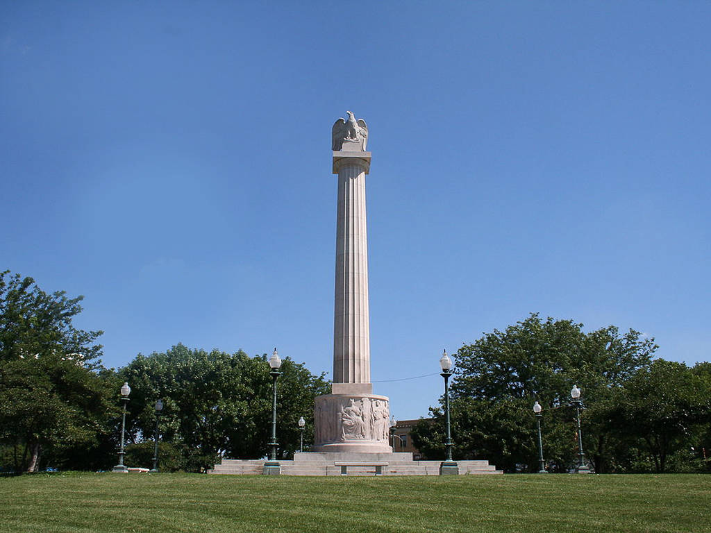 16 Best Things to Do in Logan Square, Chicago