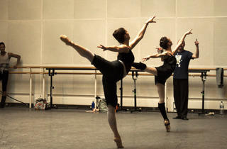 Behind the scenes tour of the Royal Opera House - London in pictures ...