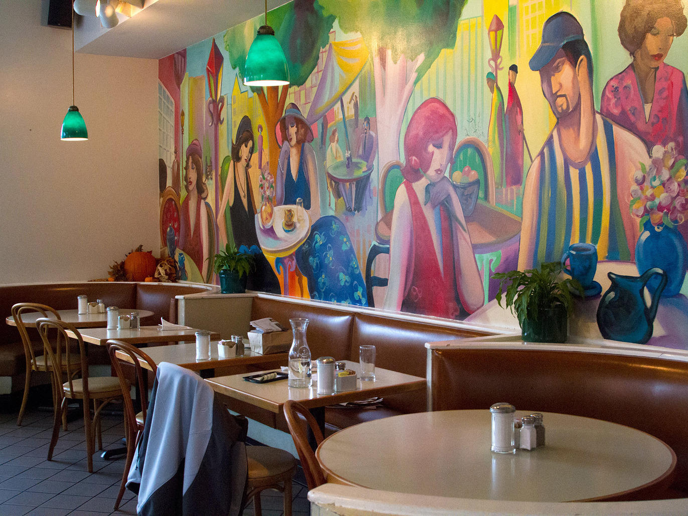 18 Best Diners in Chicago For Greasy-Spoon Eats