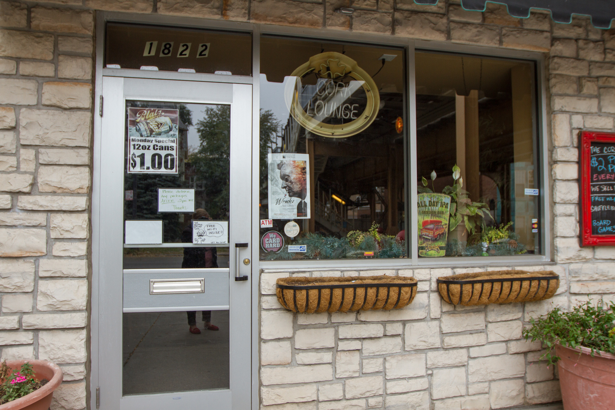 The Cork Lounge | Bars in North Center, Chicago