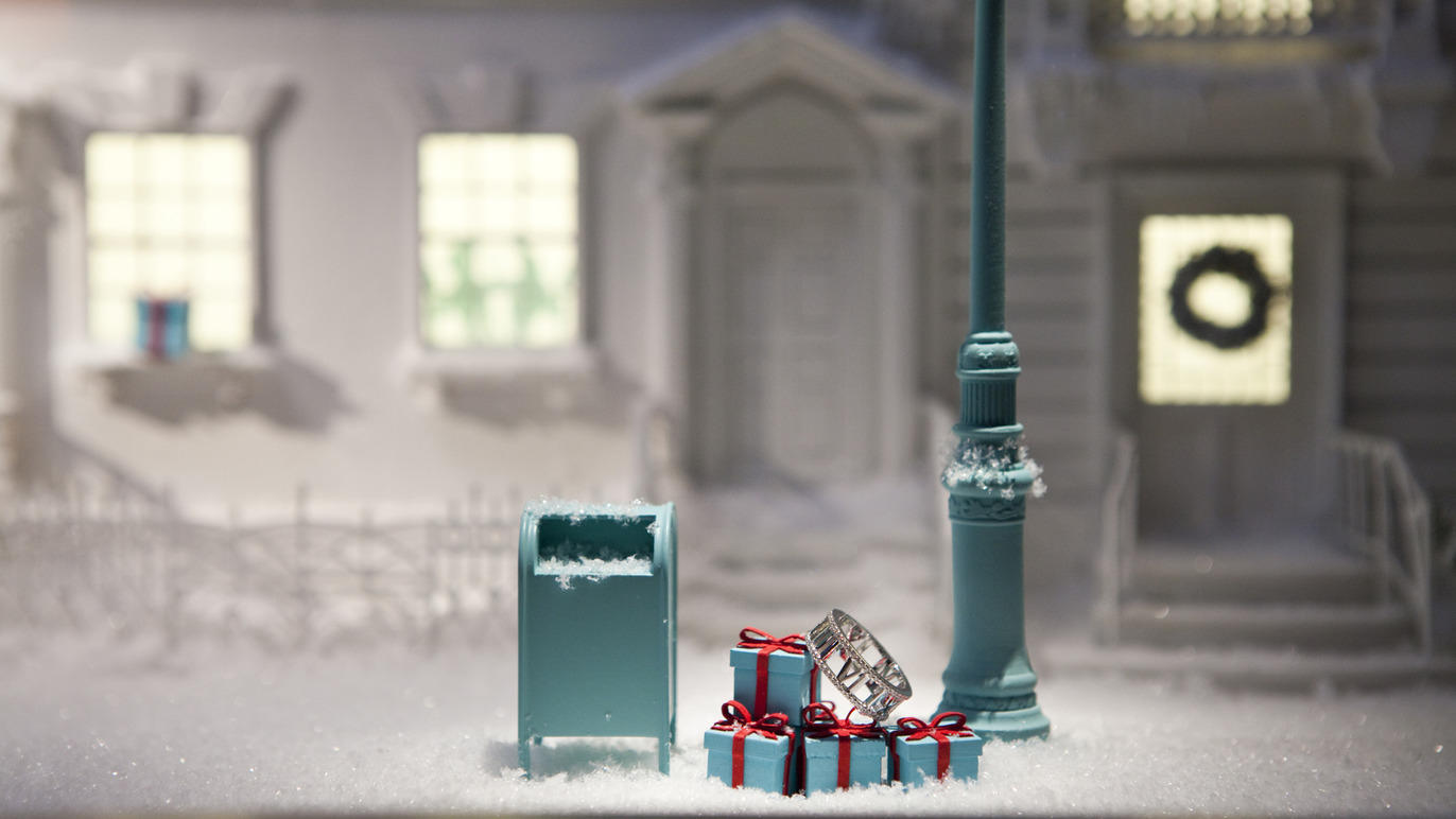 Tiffany & Co. holiday windows | Things to do in New York