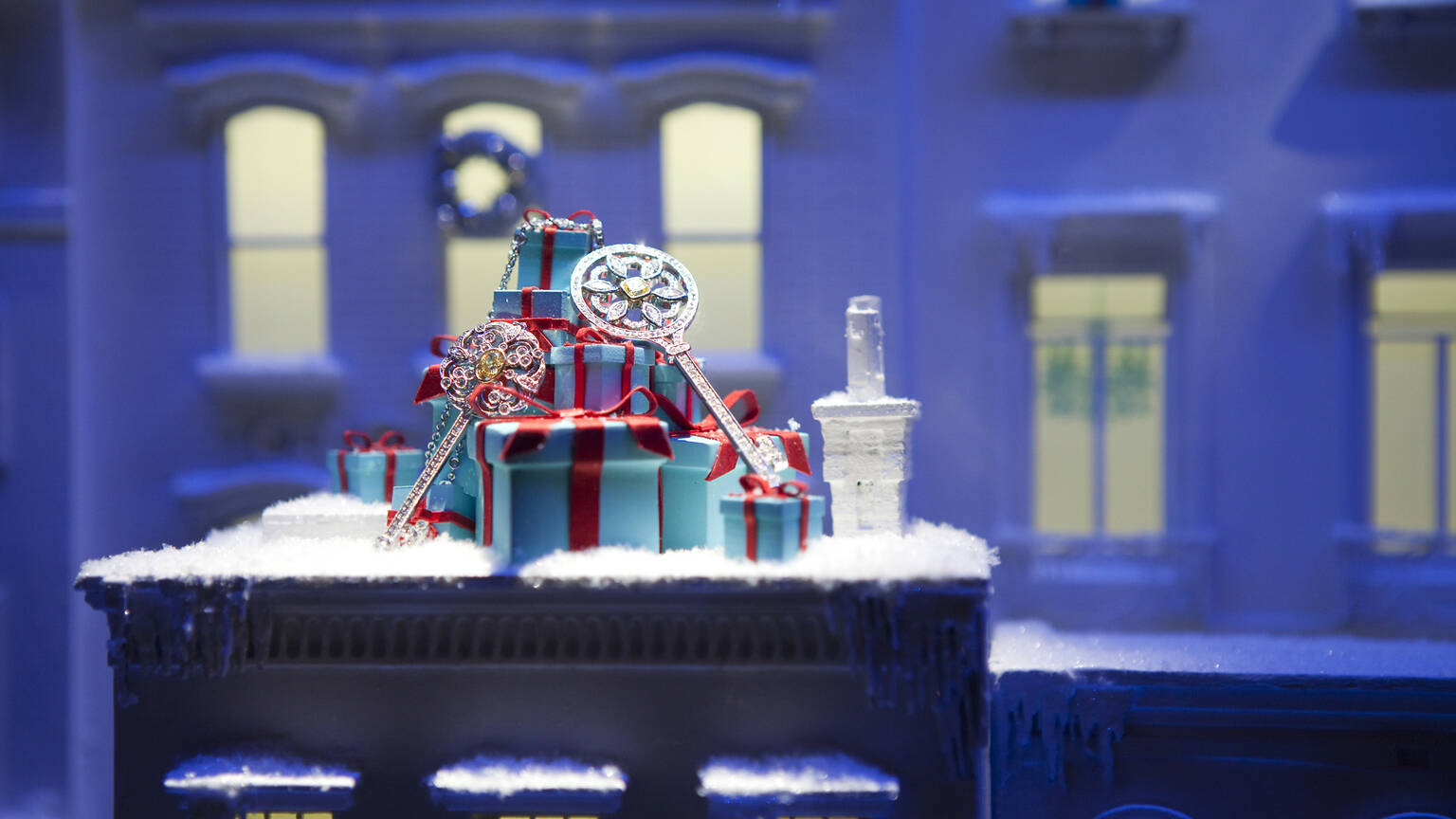 Tiffany & Co. holiday windows | Things to do in New York