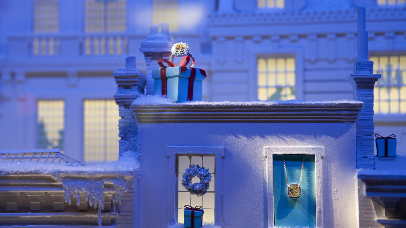 Tiffany & Co. holiday windows | Things to do in New York