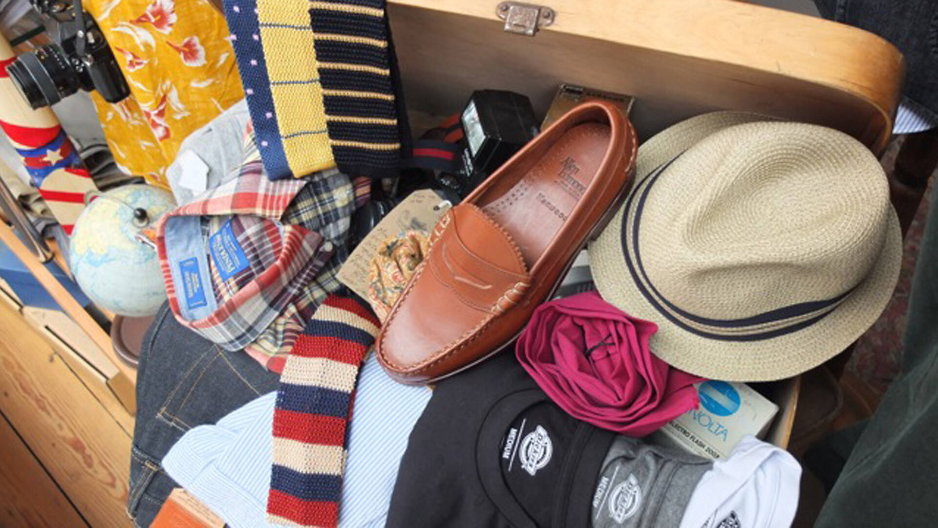 John Simons | Shopping in Marylebone, London