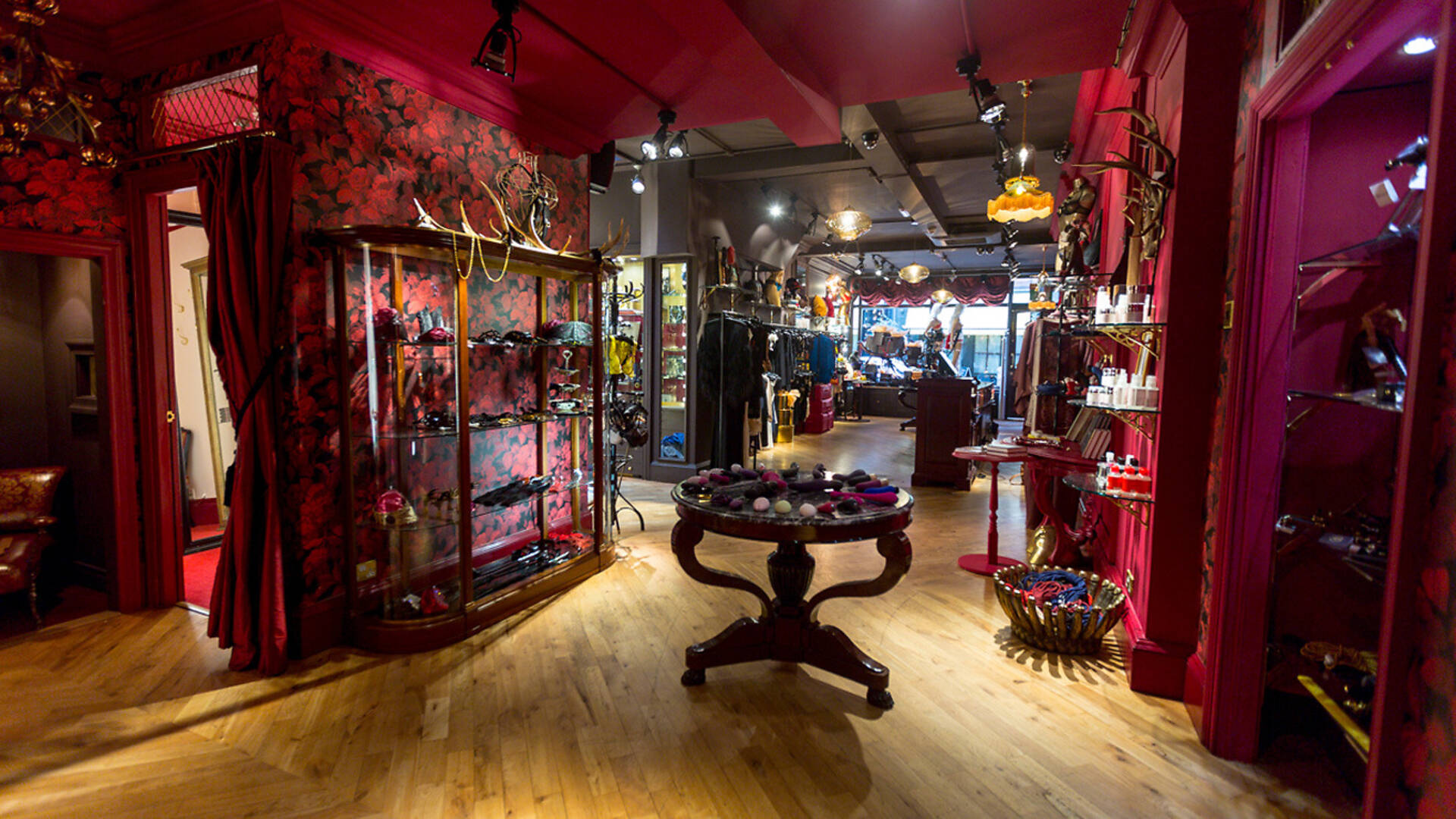 Coco de Mer | Shopping in Seven Dials, London