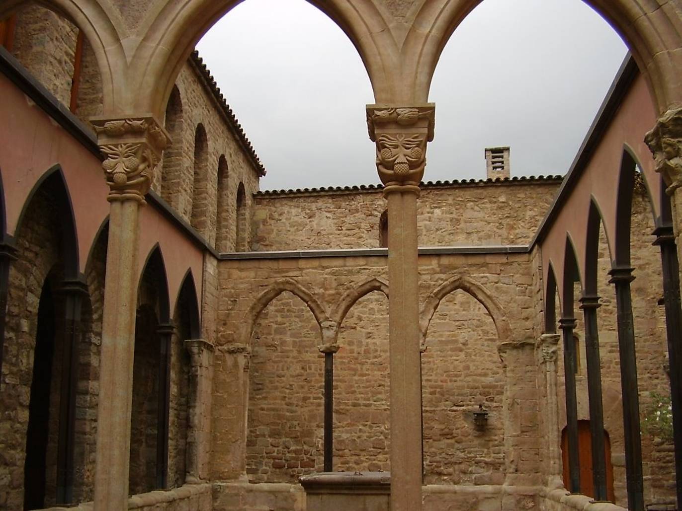 Els castells més espectaculars i bonics de Catalunya