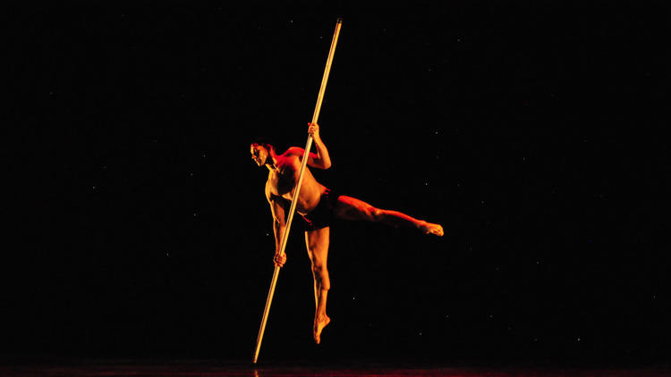 MOMIX [slide show]