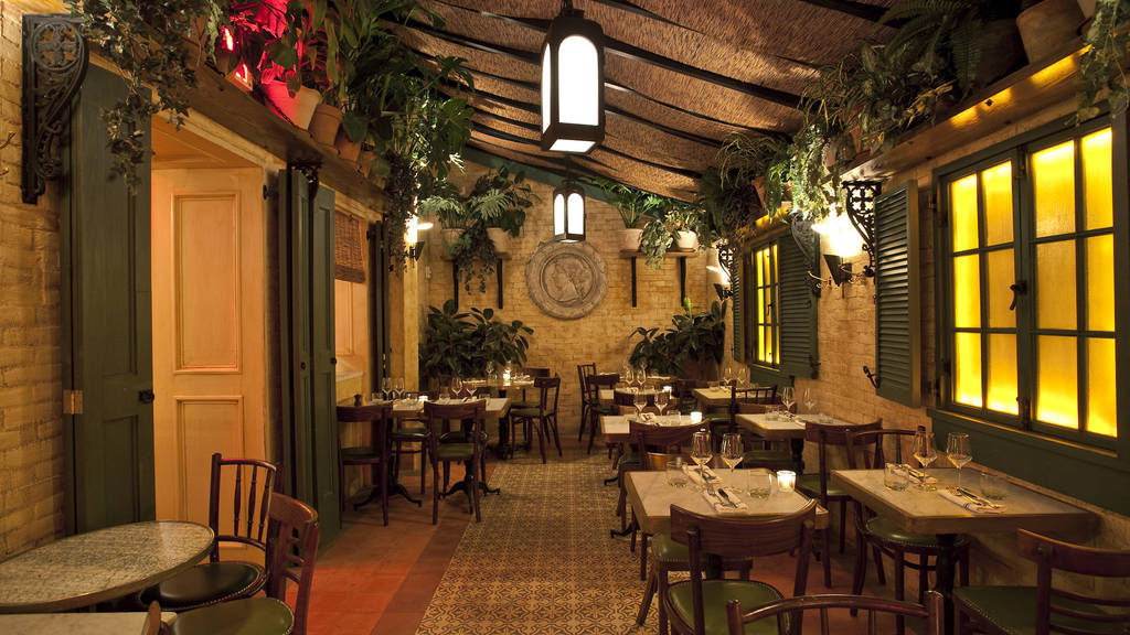 Margaux | Restaurants in Greenwich Village, New York