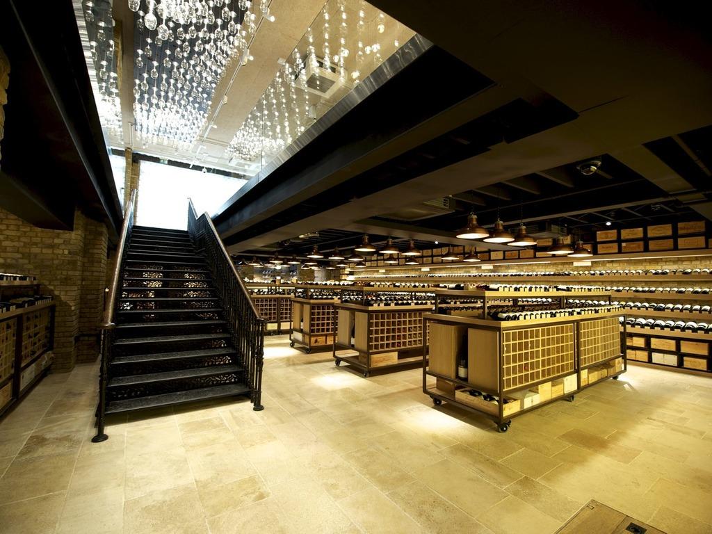 14 Best Places for Wine Tasting in London to Wet Your Whistle