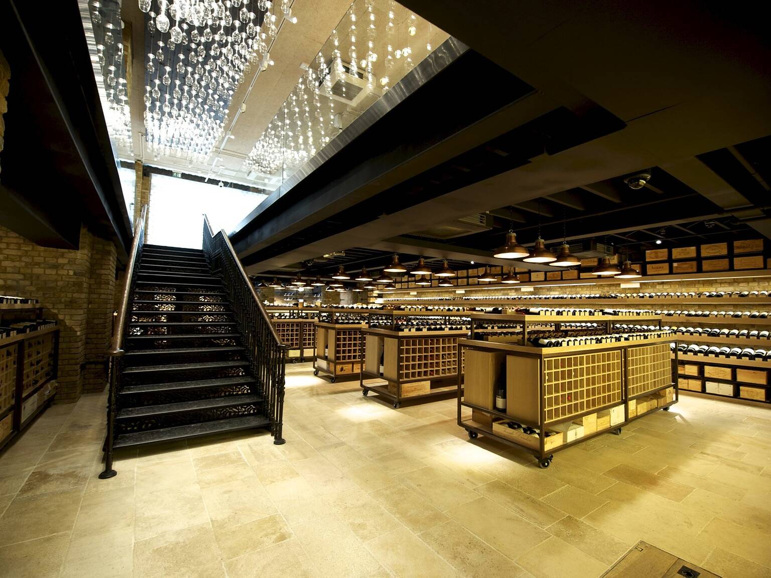 14 Best Places for Wine Tasting in London to Wet Your Whistle