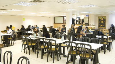 Sakonis | Restaurants in Wembley, London