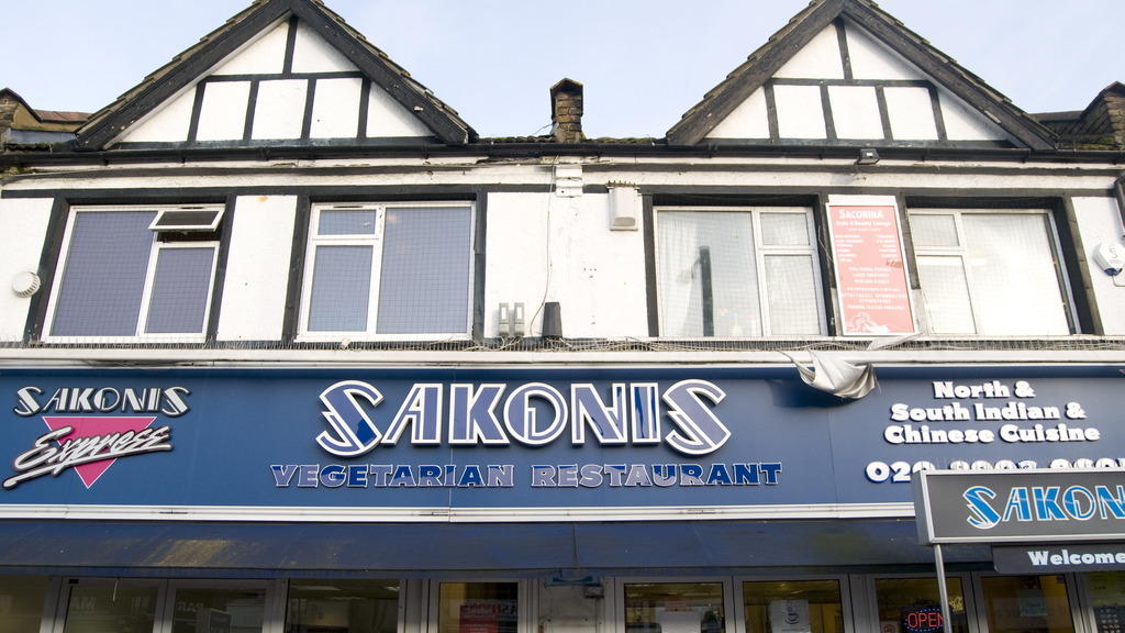 Sakonis | Restaurants in Wembley, London