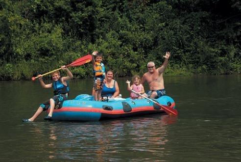 Family rafting down the Meramec River