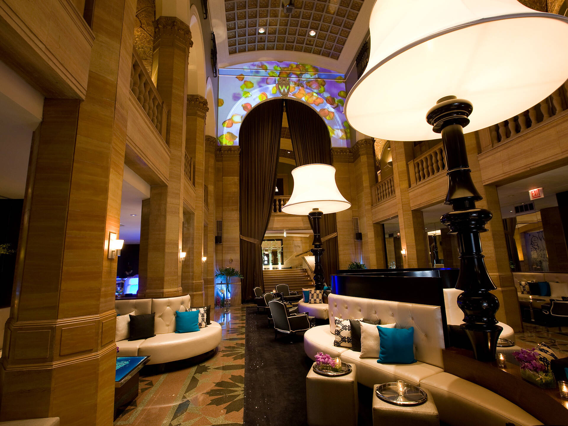 17 Best Downtown Chicago Hotels in The Loop