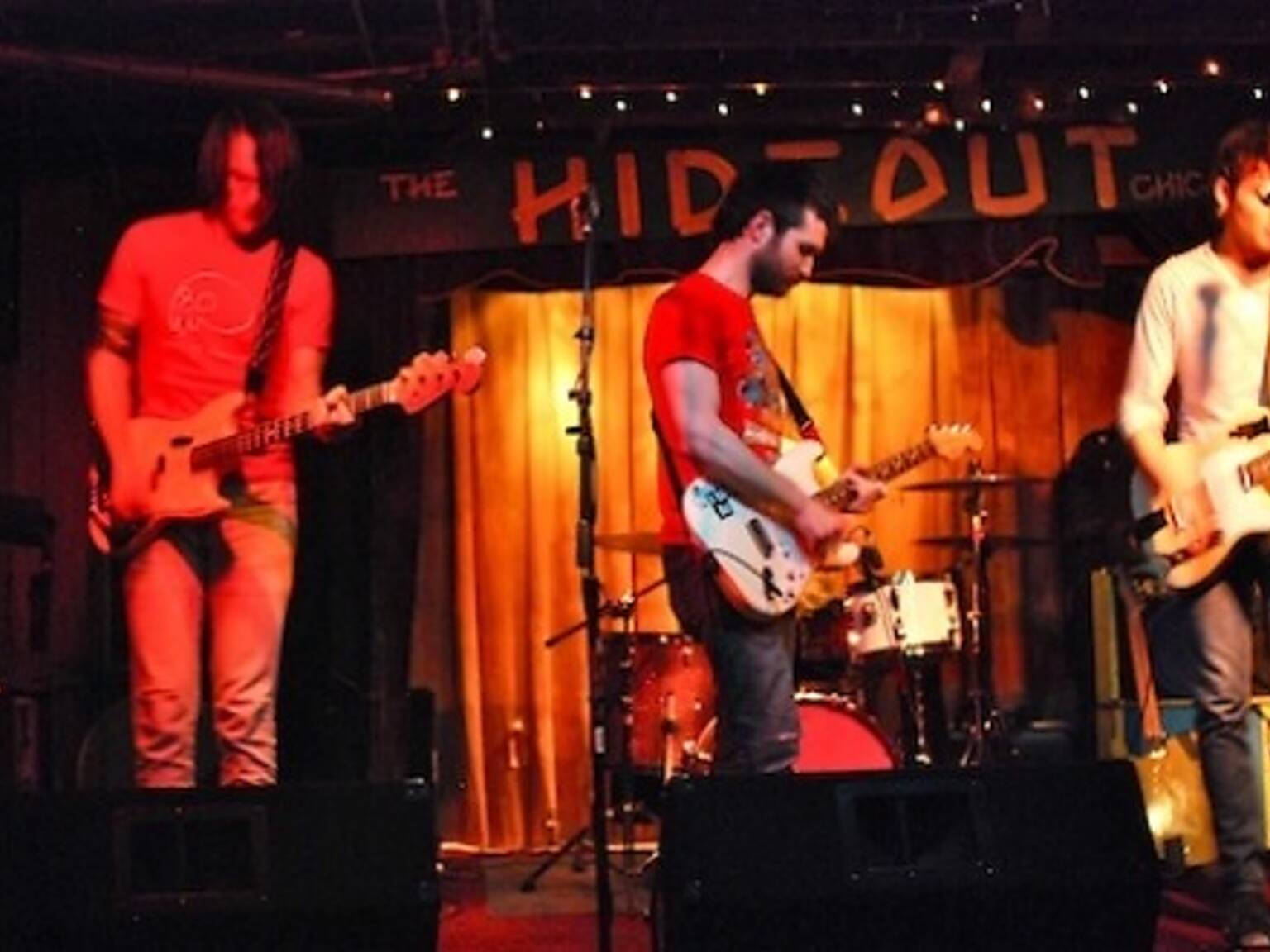 Best country bars in Chicago for beer, music and BBQ