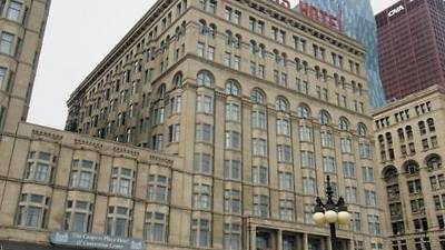 The ultimate guide to haunted tours in Chicago this Halloween