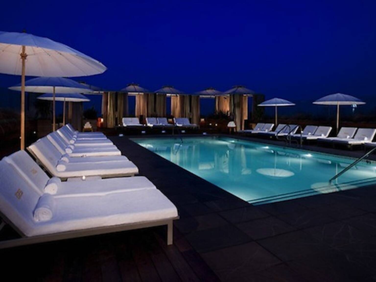 Best Pool Bars in Los Angeles Open to the Public
