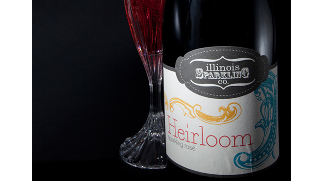 Illinois Sparkling Co. debuts
