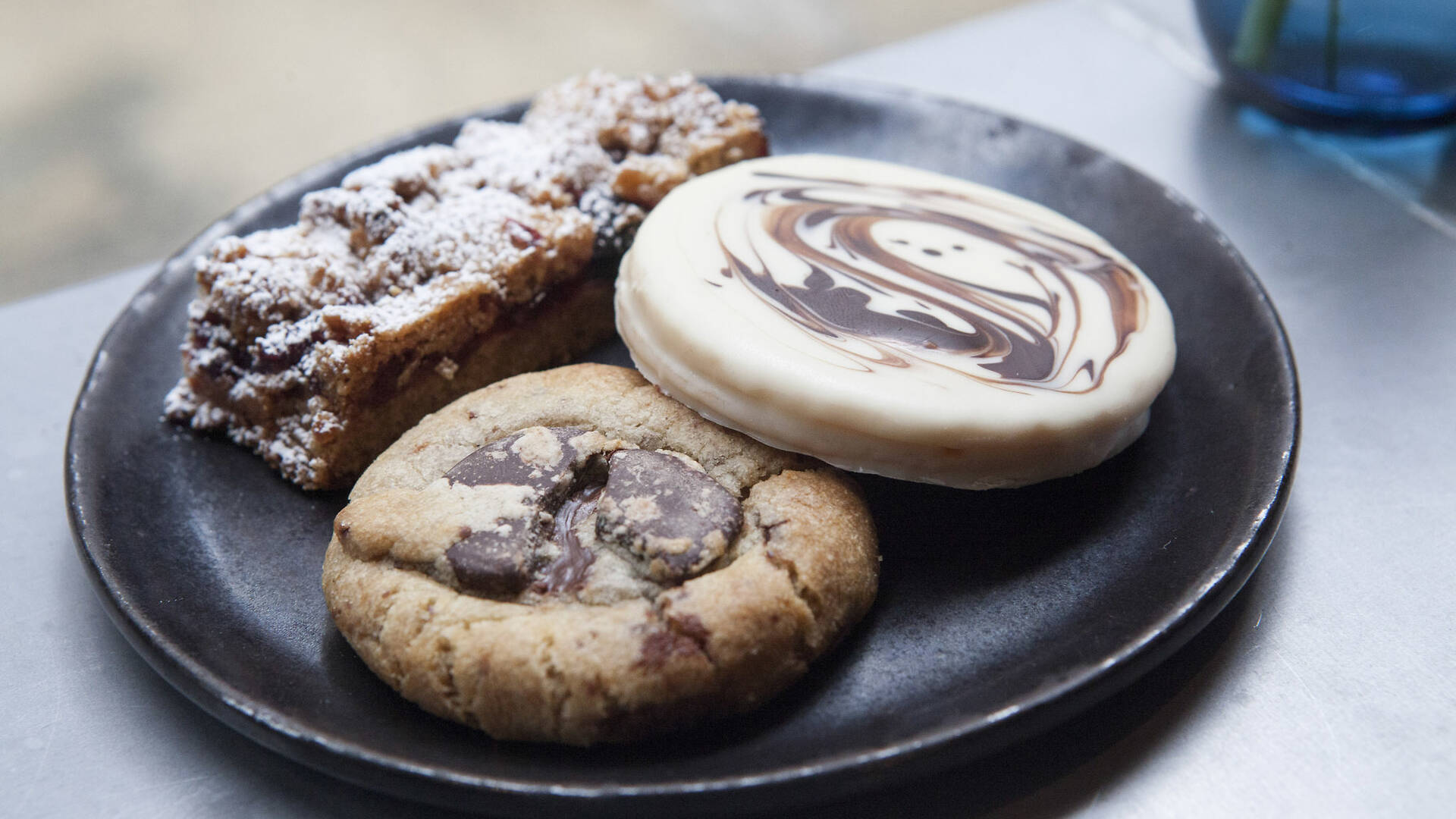 The cookie plate is trending at NYC restaurants