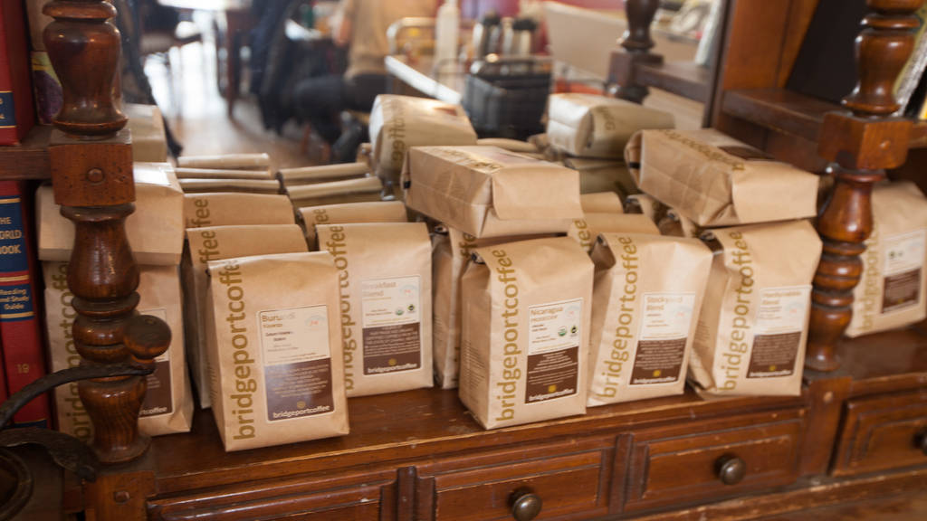 Cafe Mustache | Restaurants in Logan Square, Chicago