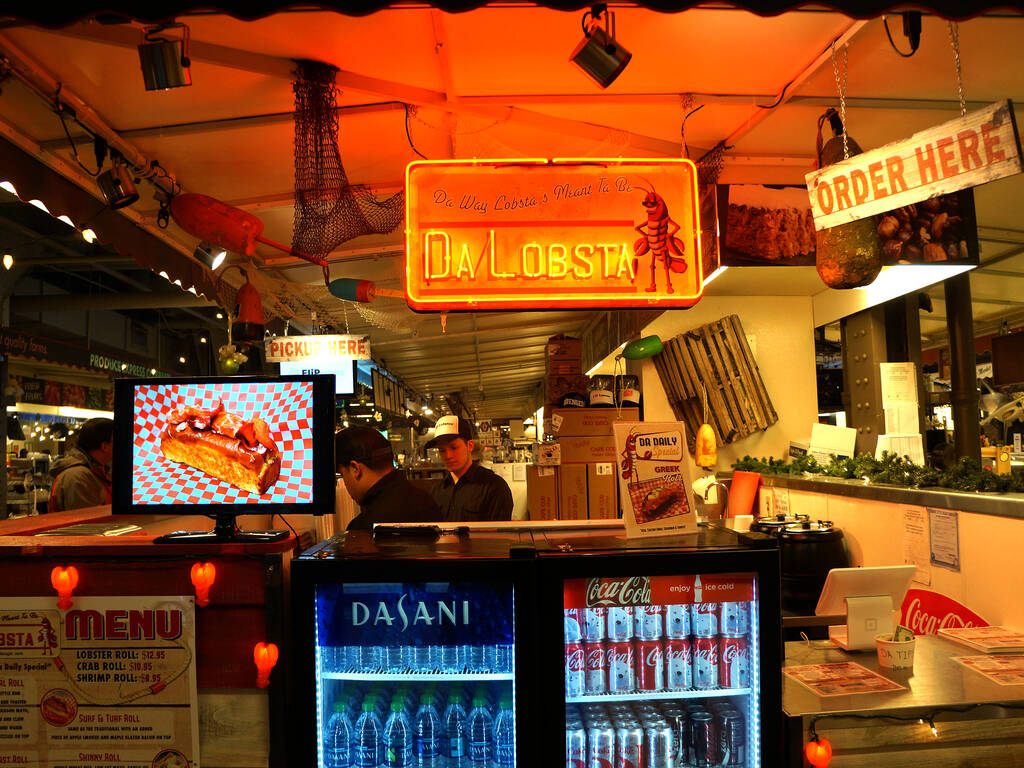 Chicago French Market guide and restaurant reviews