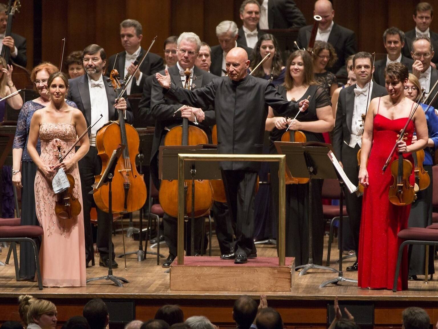 Live music in DC venues for touring acts, musicians and concerts