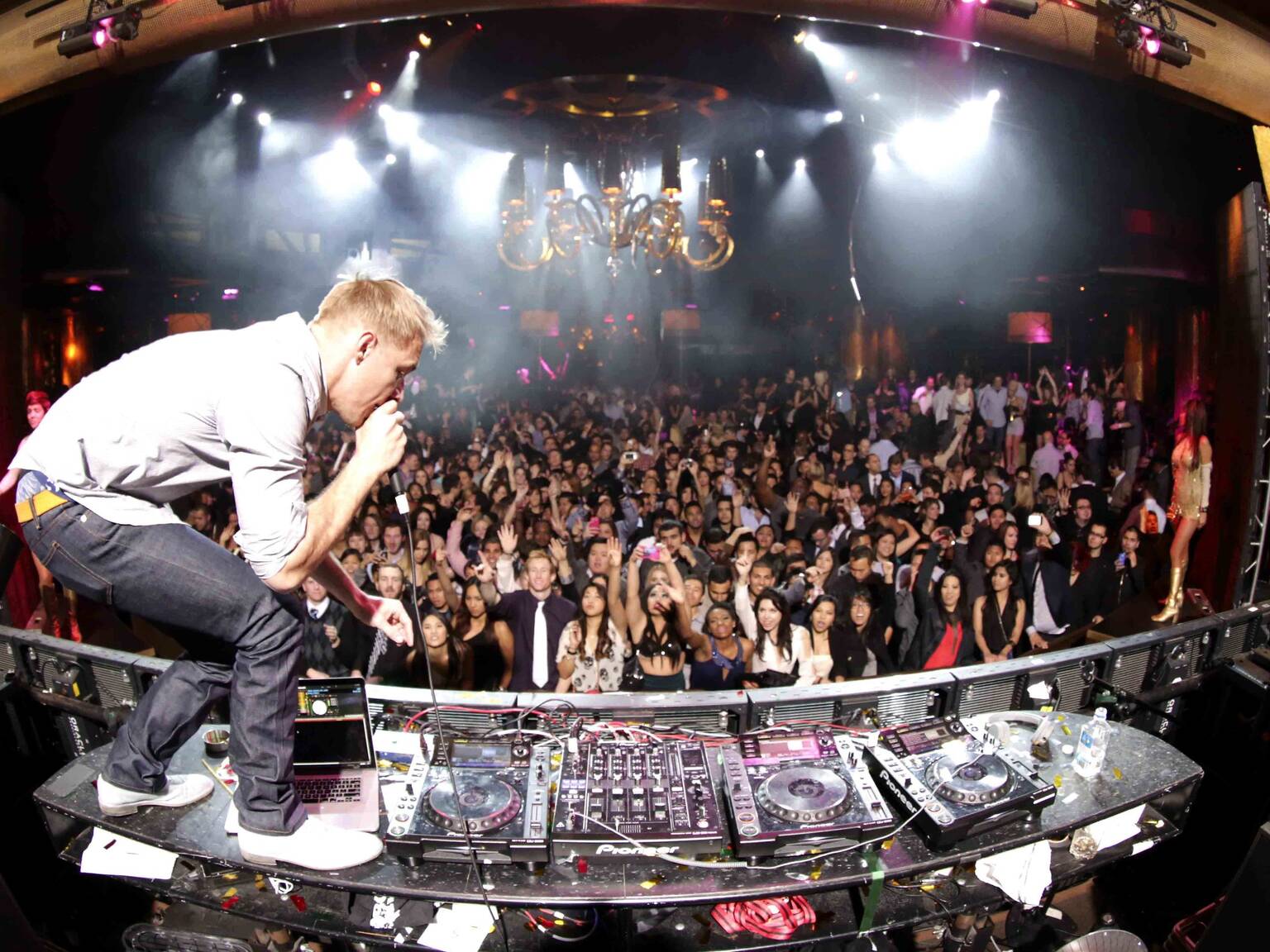 19 Best Dance Clubs in the U.S. For Nonstop Partying