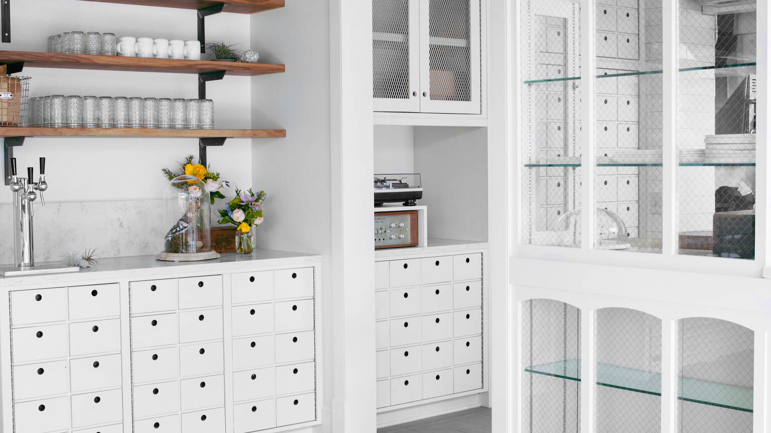 Plein Air Cafe | Restaurants in Hyde Park, Chicago