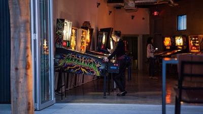 EightyTwo | Bars in Downtown Arts District, Los Angeles