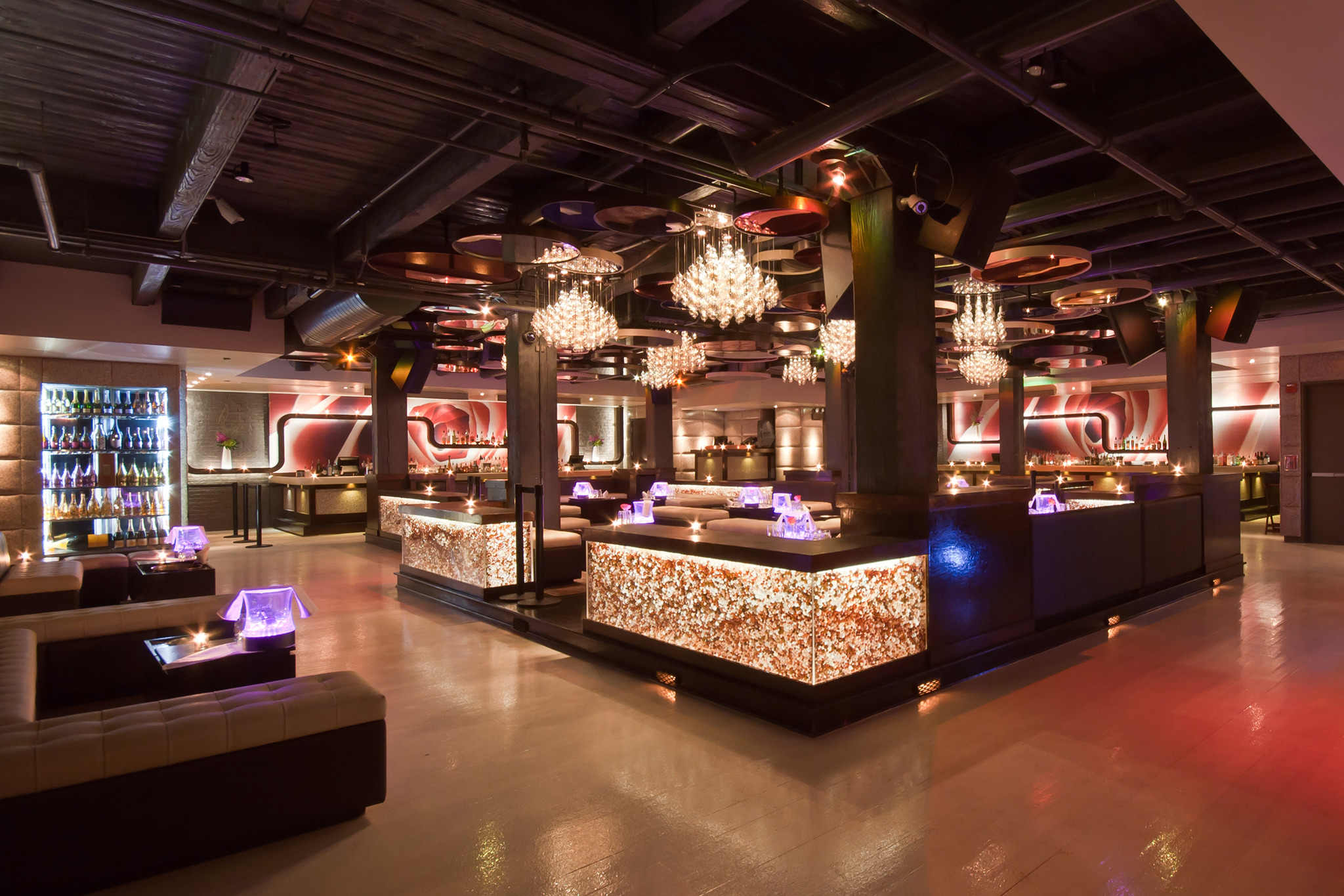 Cuvee | Clubs in River North, Chicago