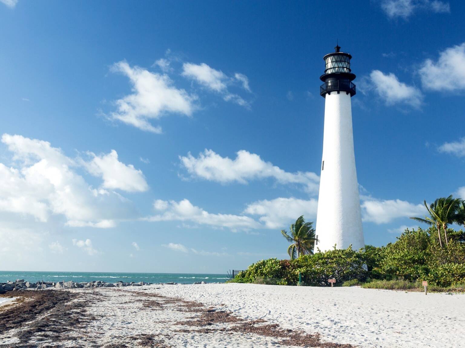 14 Best Key Biscayne Restaurants to Explore Now