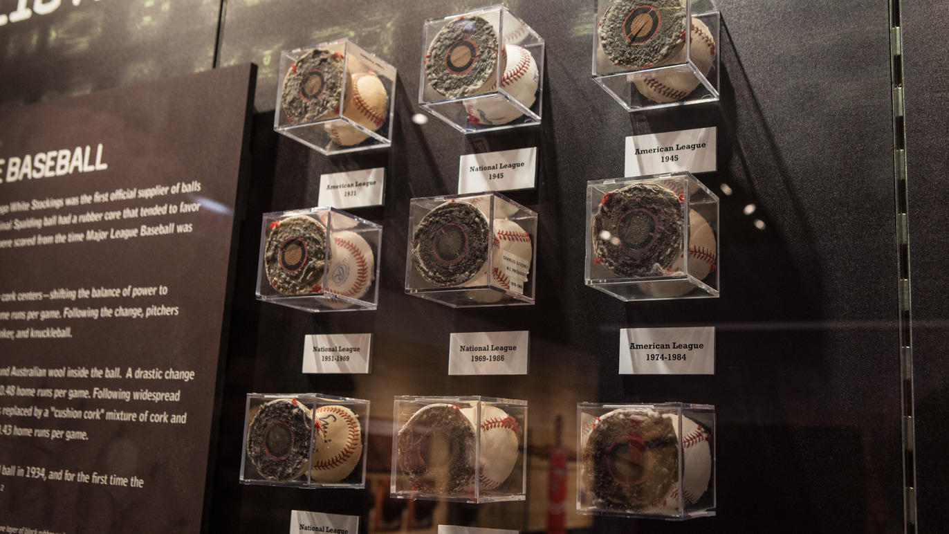5 coolest artifacts at the Chicago Sports Museum