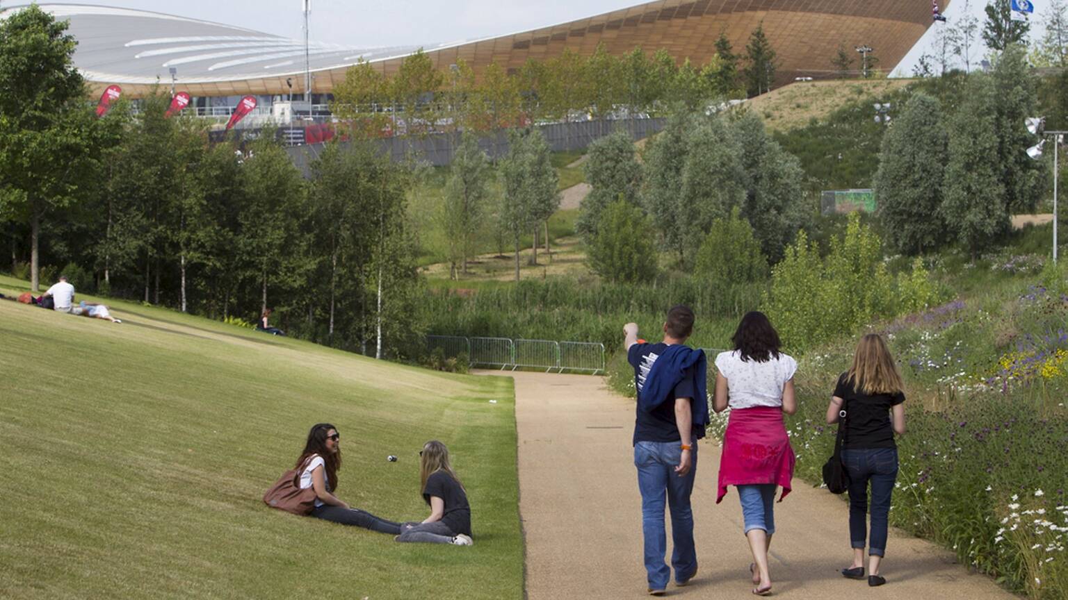 Walking the Capital Ring – a 70-mile self-guided walk around London