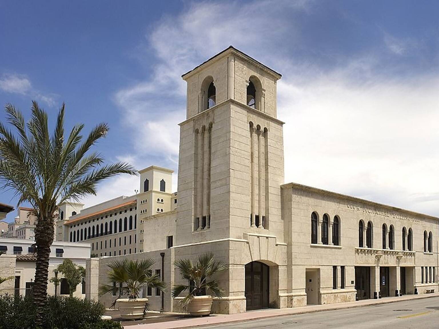 16 Best Museums in Miami for World-Class Art Exhibitions