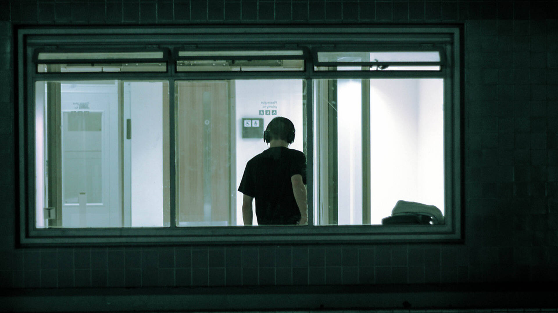 33 shadowy photos of London from Edo Zollo – London photography – Time ...