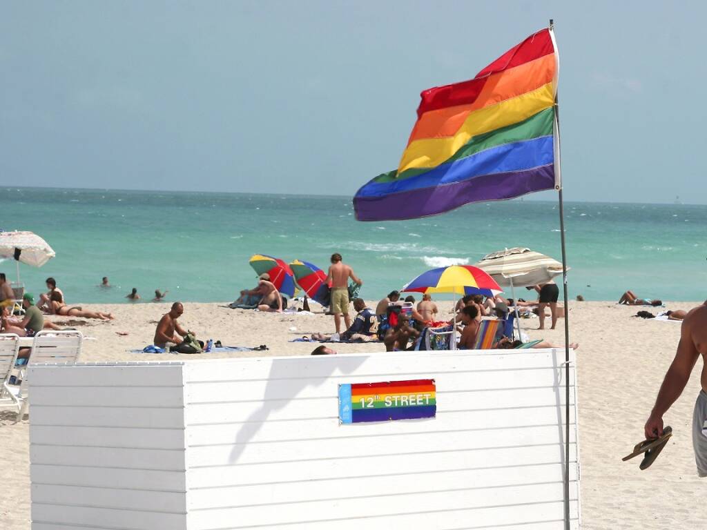 Miami beaches—Information, rules and safety tips—Time Out