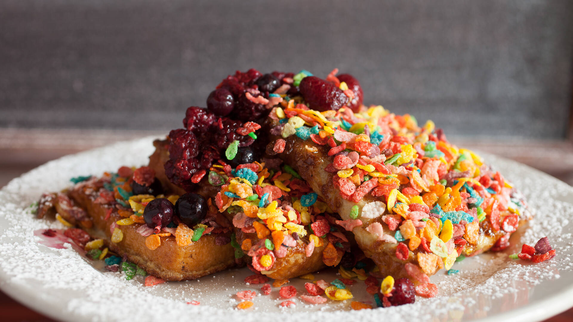 The 17 Best Stoner Foods at Chicago Restaurants and Bars