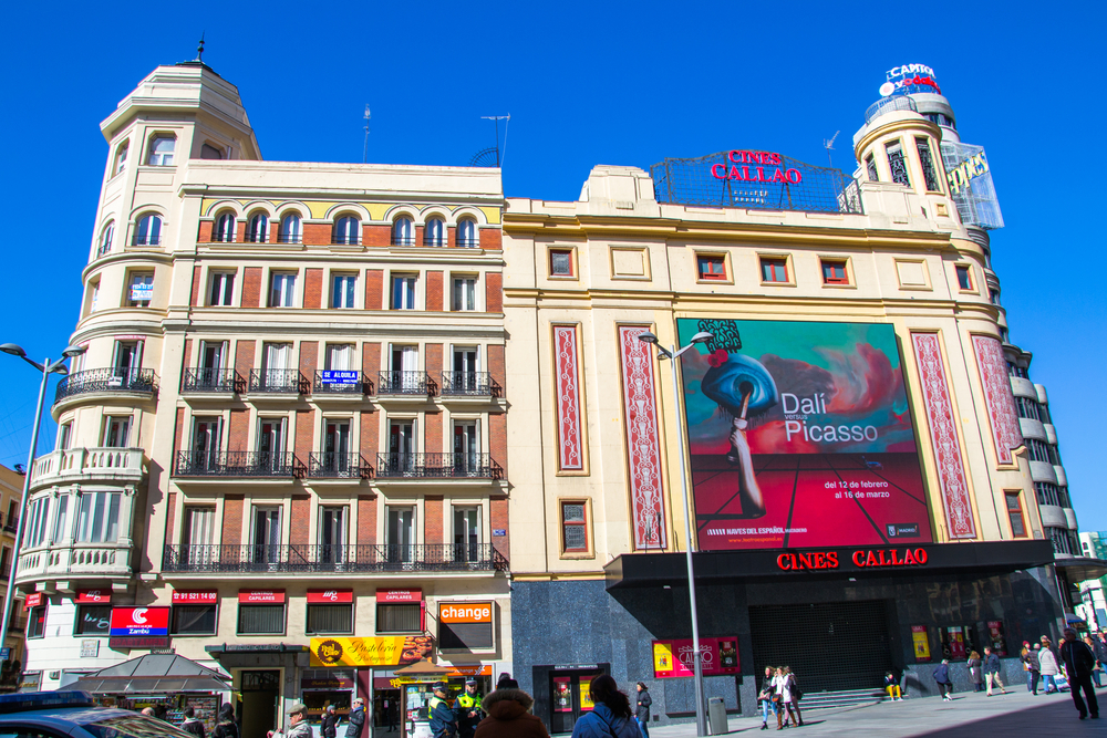 Cines Callao: Art Decó por fuera, última tecnología por dentro
