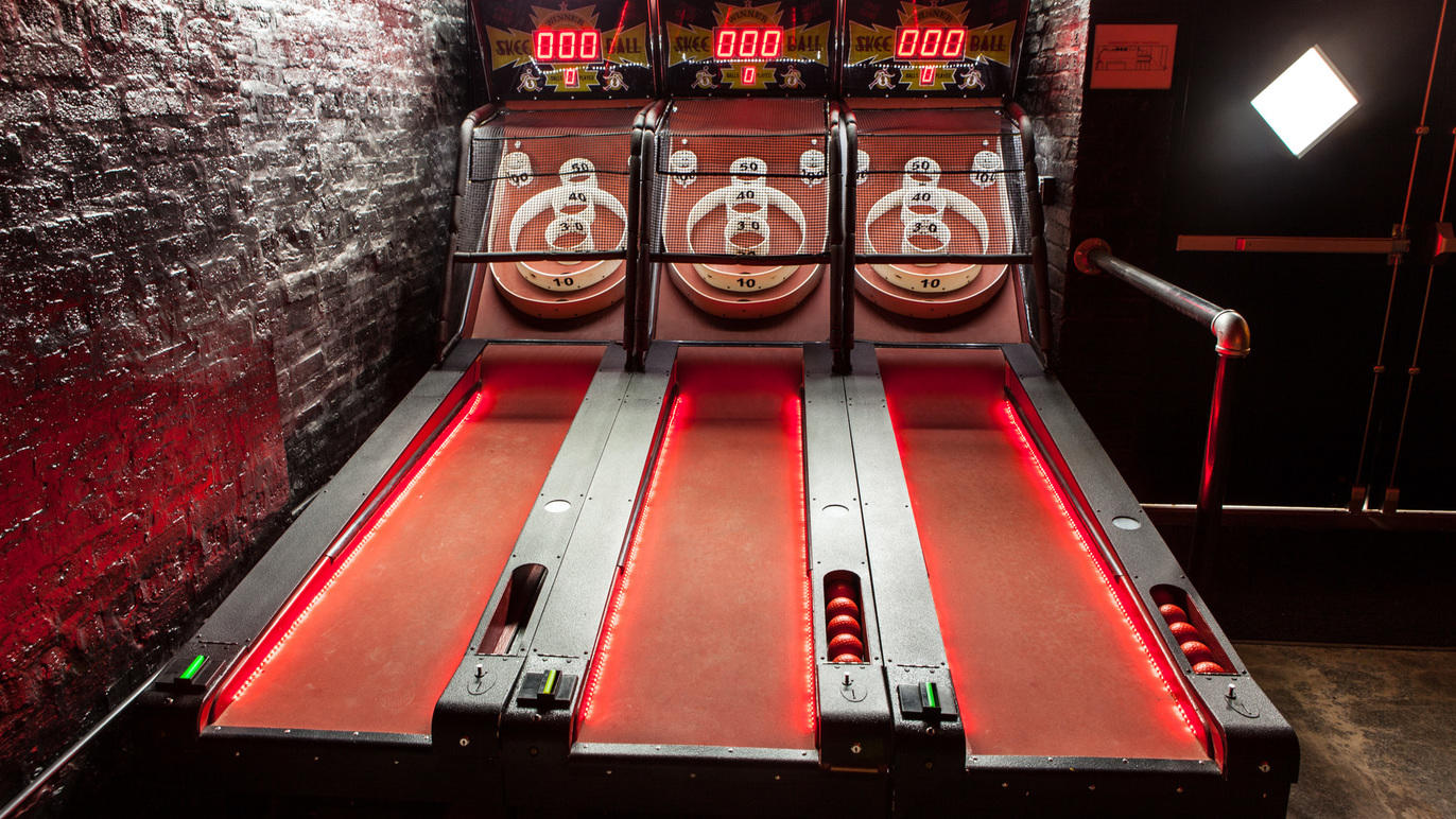 Slippery Slope | Bars in Logan Square, Chicago