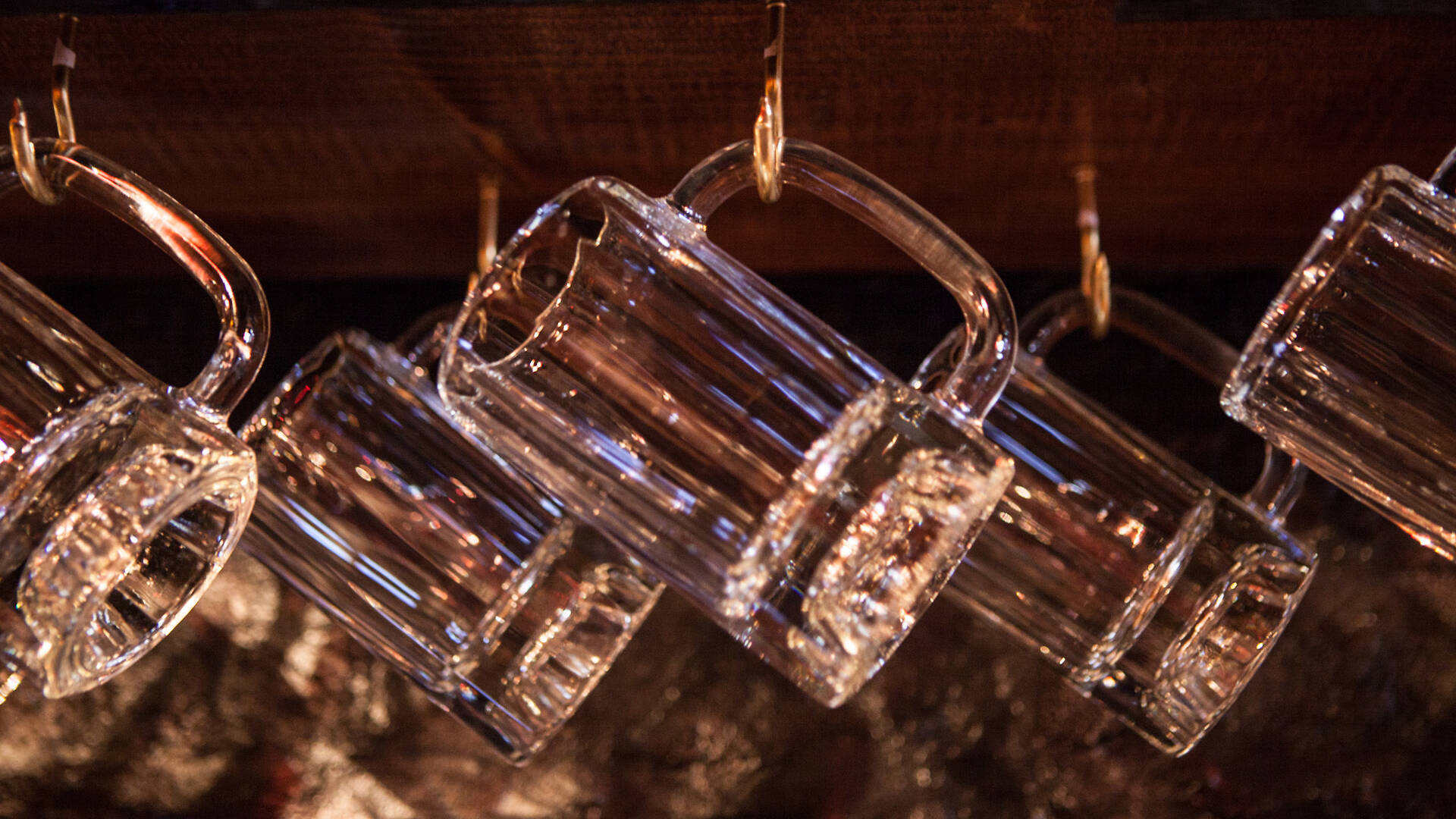 Slippery Slope | Bars in Logan Square, Chicago