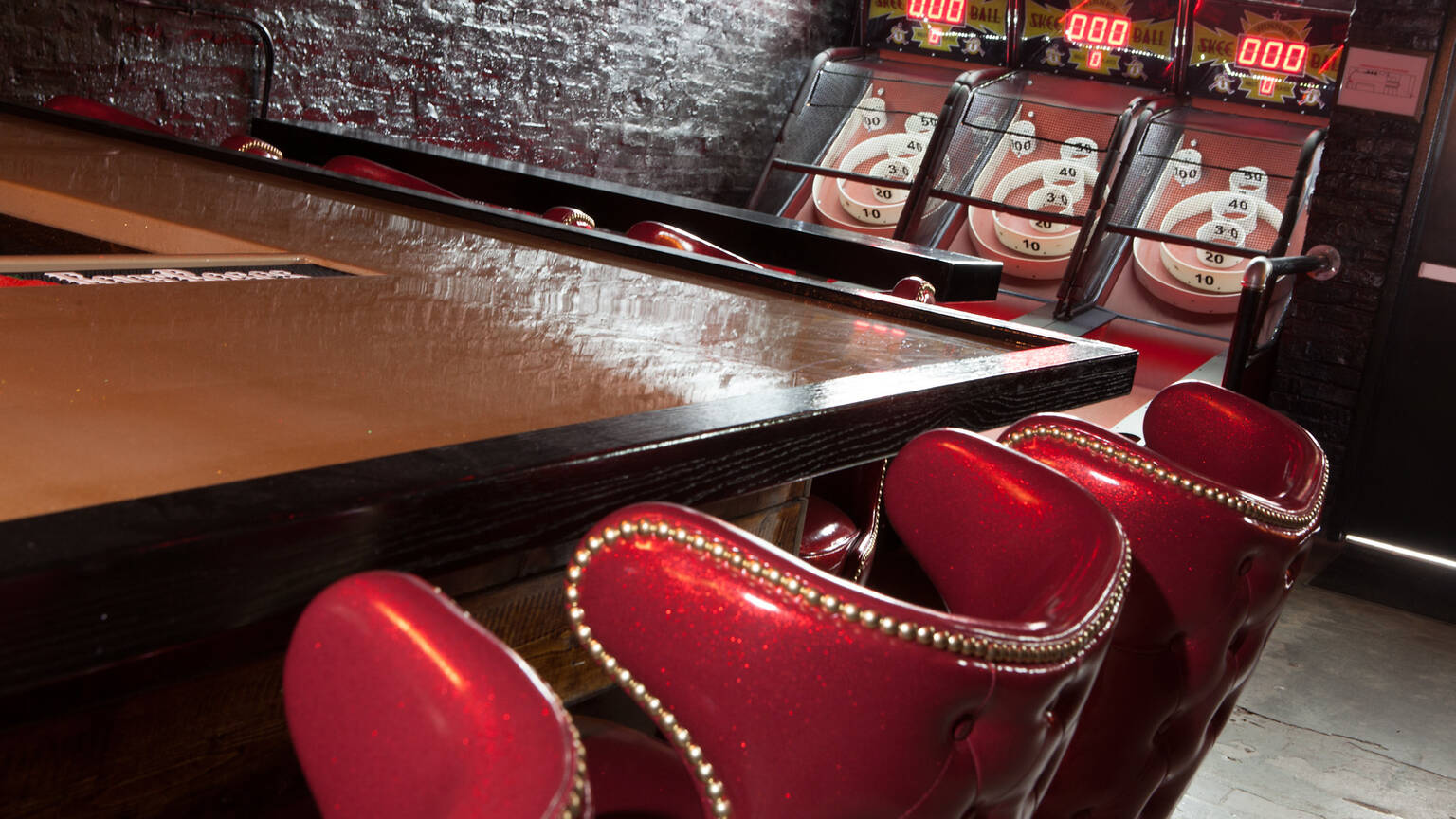 Slippery Slope | Bars in Logan Square, Chicago