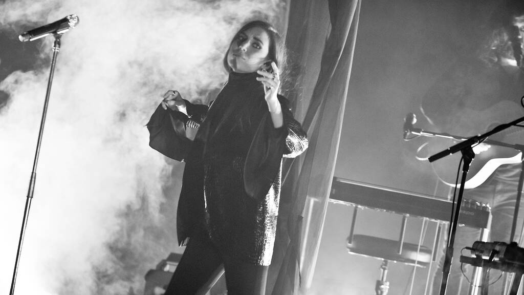 Lykke Li concert photos: Live at the Apollo Theater