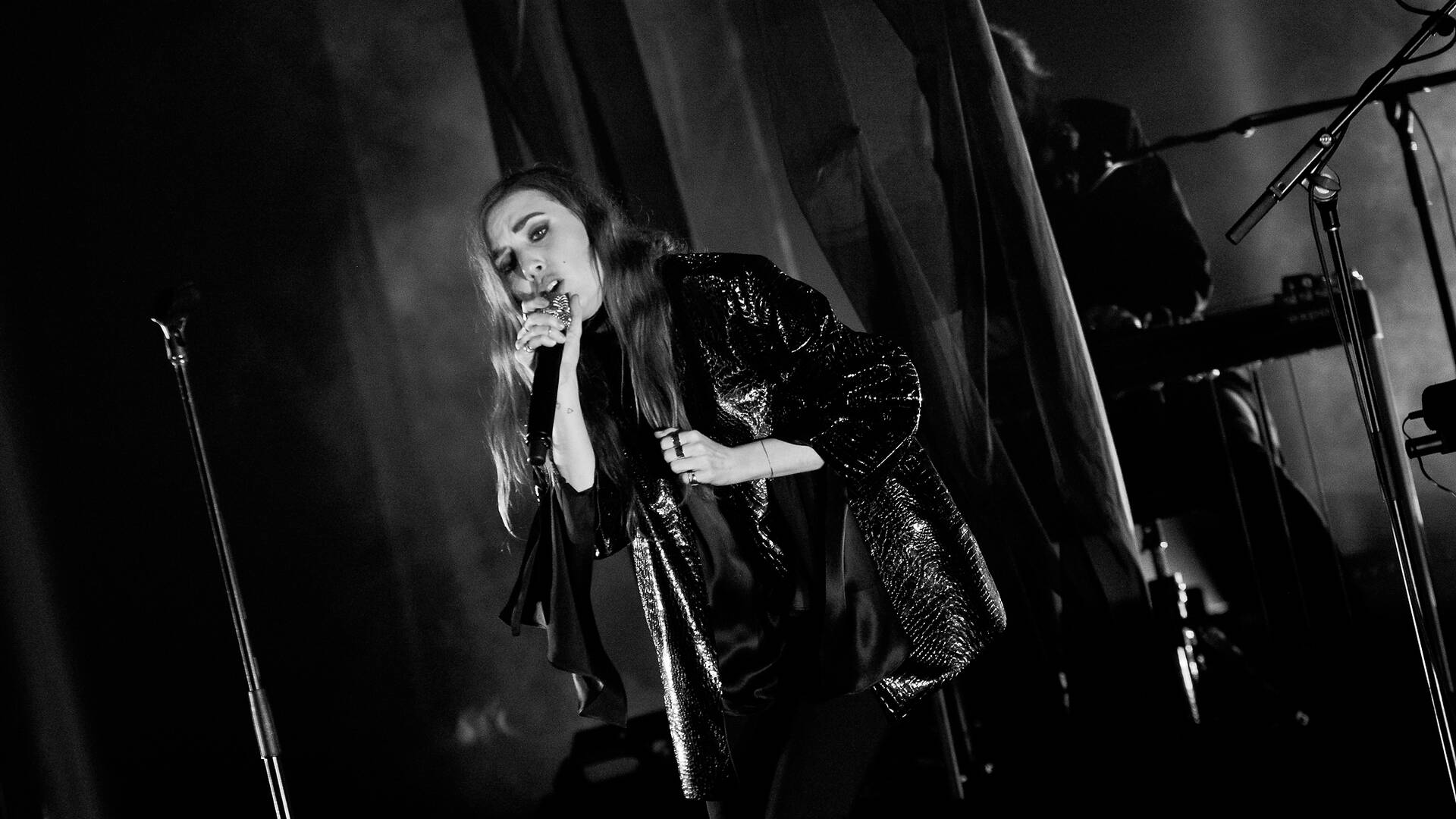 Lykke Li concert photos: Live at the Apollo Theater