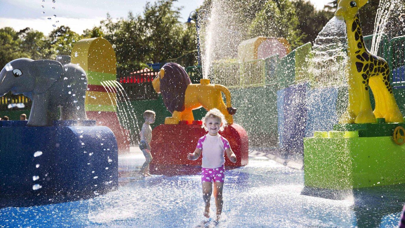 Legoland Windsor Resort: Ultimate Guide to Rides, Ticket Deals, Prices ...