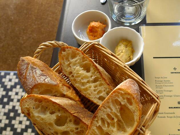 A Tasca | Restaurants in Le Marais, Paris